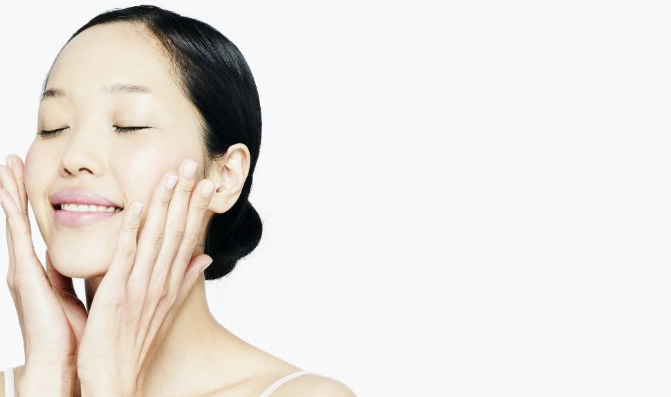 Wake Up Tired Skin With This Anti-Fatigue Skin Care Collection ...